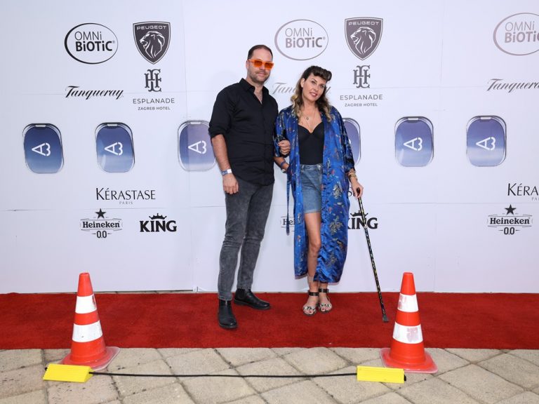 Ana Radišić s brojnim poznatim osobama „uzletjela među oblake“ i ...