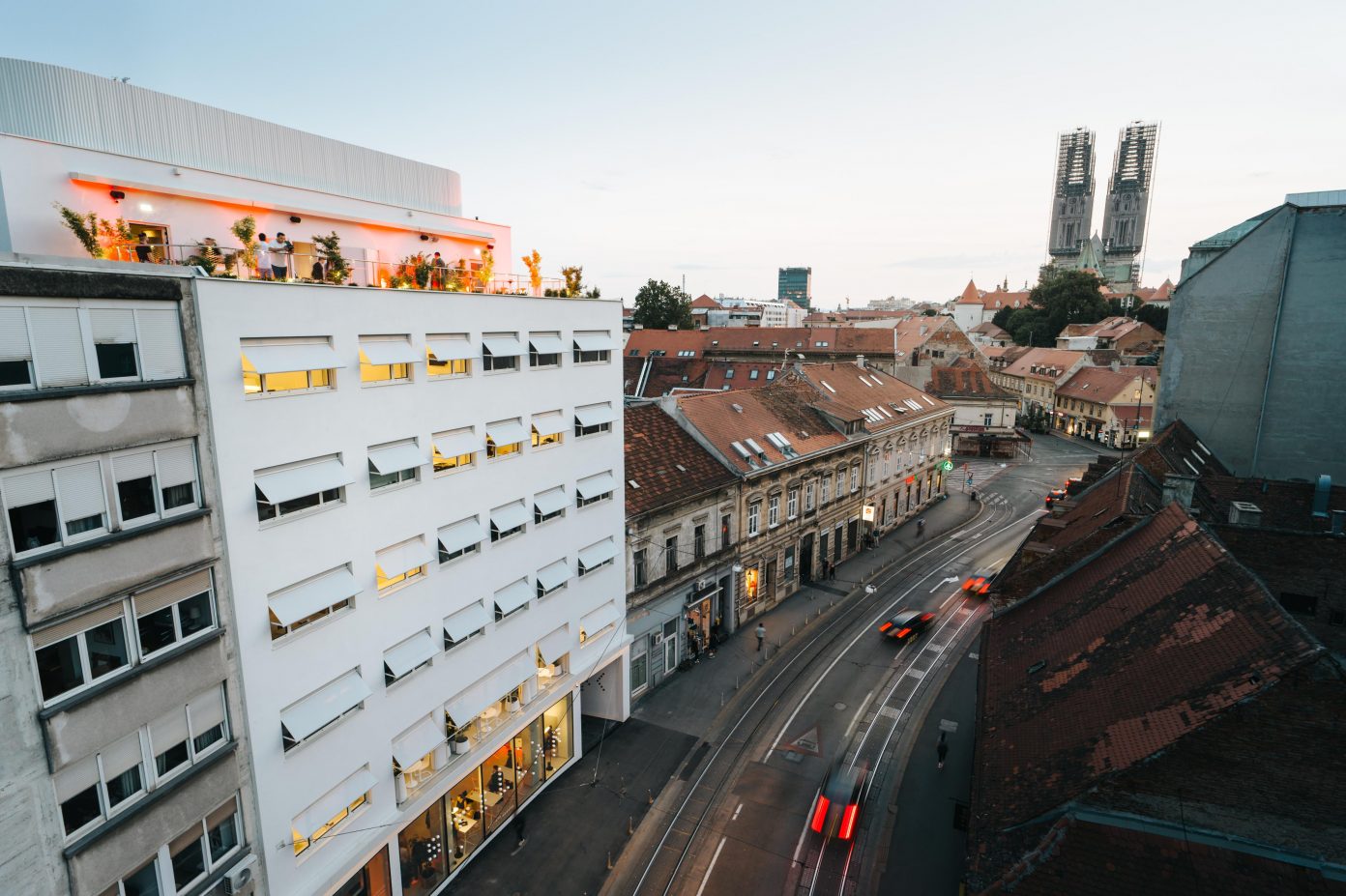 Najpoželjniji rooftop u Zagrebu: Otvoren je spektakularni Stellar ...